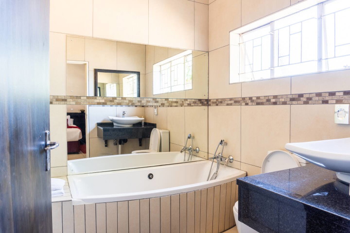 Steffis Sun Lodge Room 7 - Tzaneen