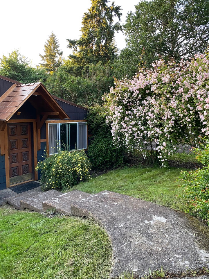 Guest House - Silverton, OR