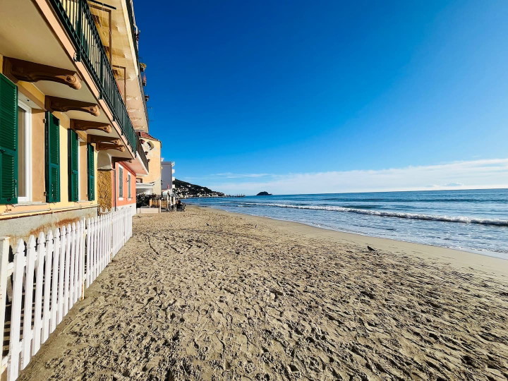 Casa Sulla Spiaggia - Alassio
