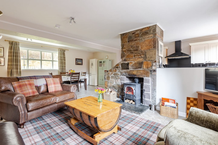 Falls Cottage On The Edge Of The Cairngorms - Moray