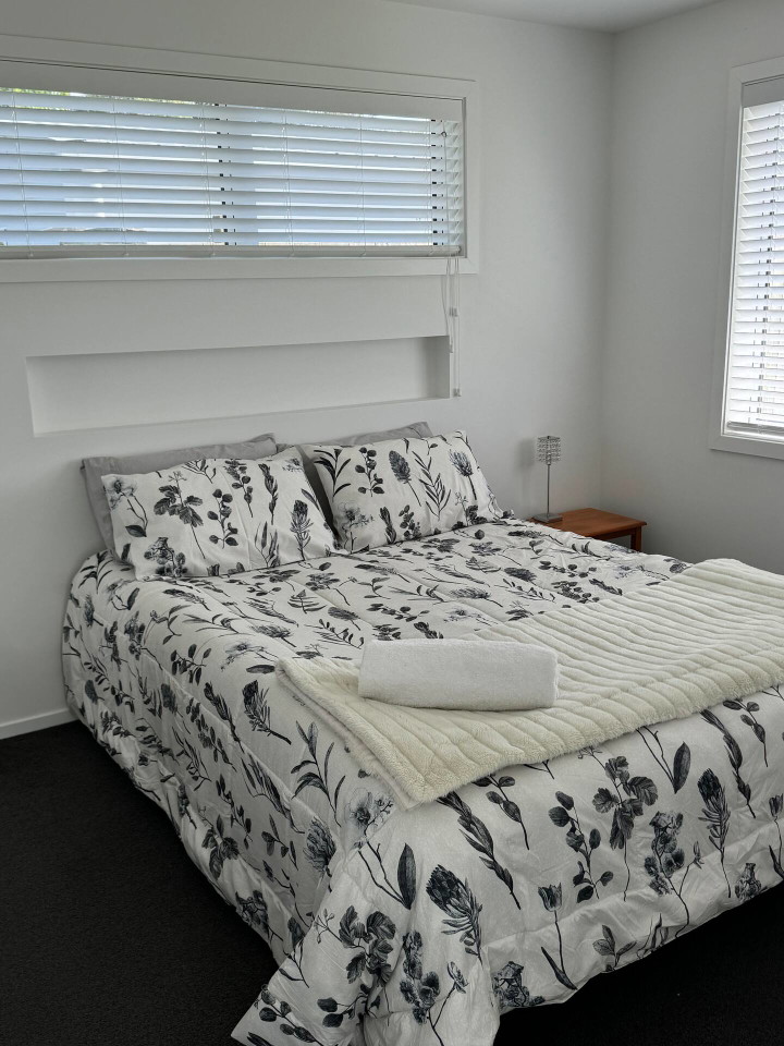 Main Street Retreat - Greytown