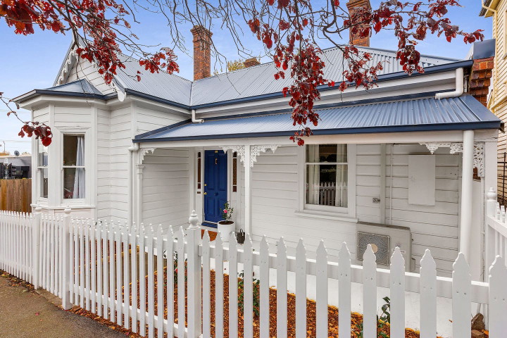 Stylish Cottage In The Heart Of Town - Launceston