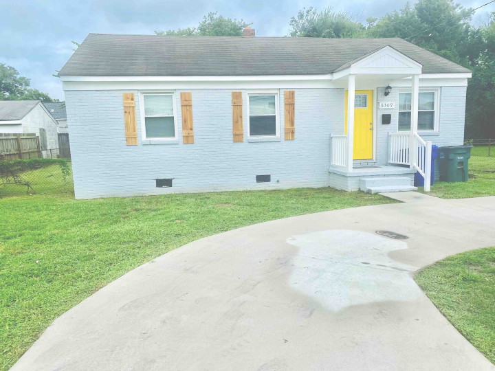 3 Bedroom Brick Rancher In The Heart Of The City - Norfolk, VA