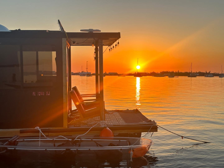 *Off Grid House Boat Key West - Key West, FL