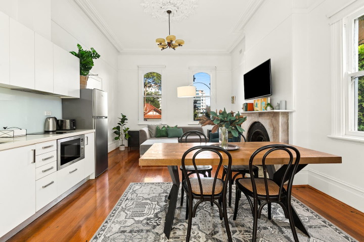 The Oliveheritage Charm With Contemporary Comfort - Sutherland Shire