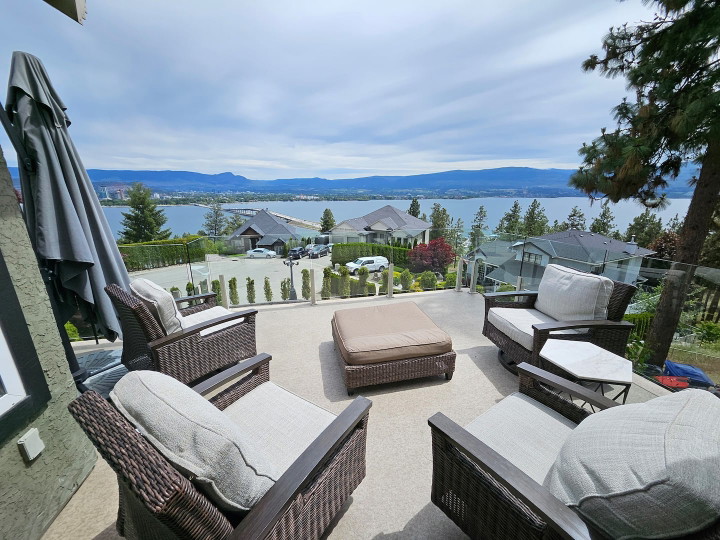 Transcendent View Oasis - West Kelowna