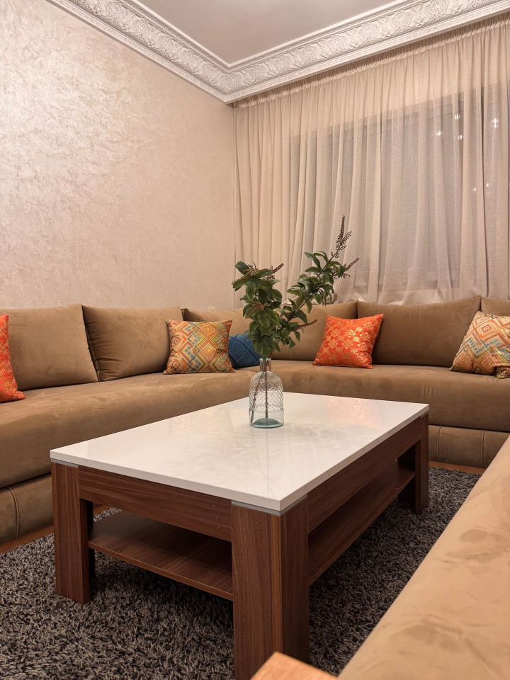 3 Chambres, Parking & Terrasse Près Du Souk. - Agadir