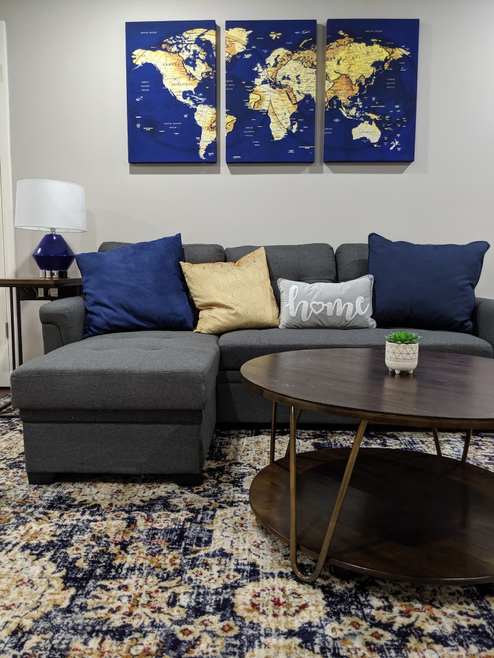 Chic Apartment Steps Away From Campus! - Starkville, MS