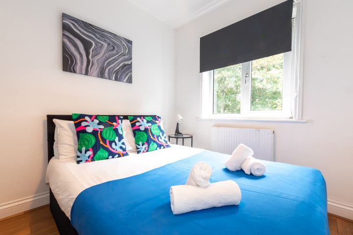 Serenity House|3-bed General Hosp|sleeps 7|parking - Southampton
