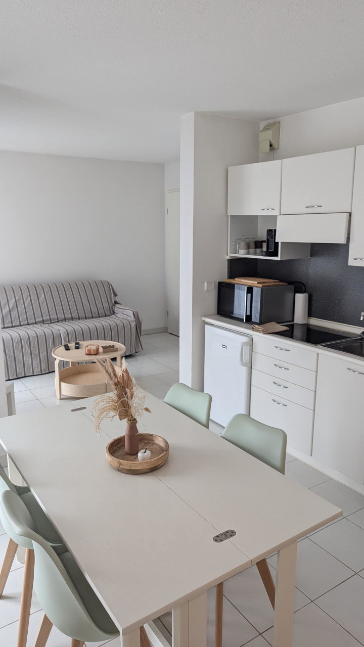 T2, 5 Min Des Plages à Pied, Calme, Garage, Centre - Menton