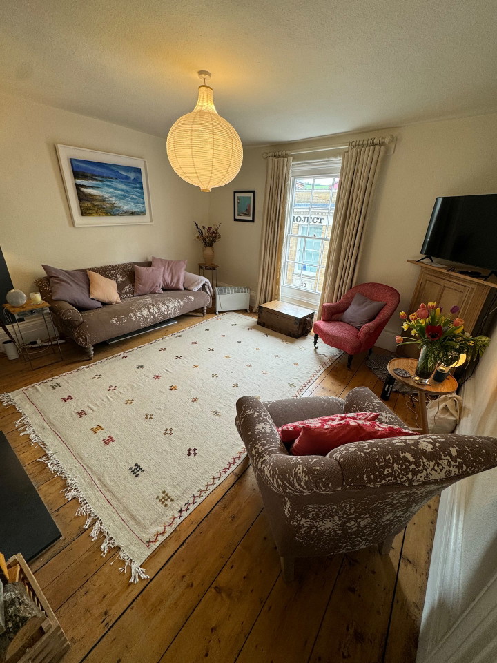 Charming 3 Bedroom Maisonette - Ashburton, UK