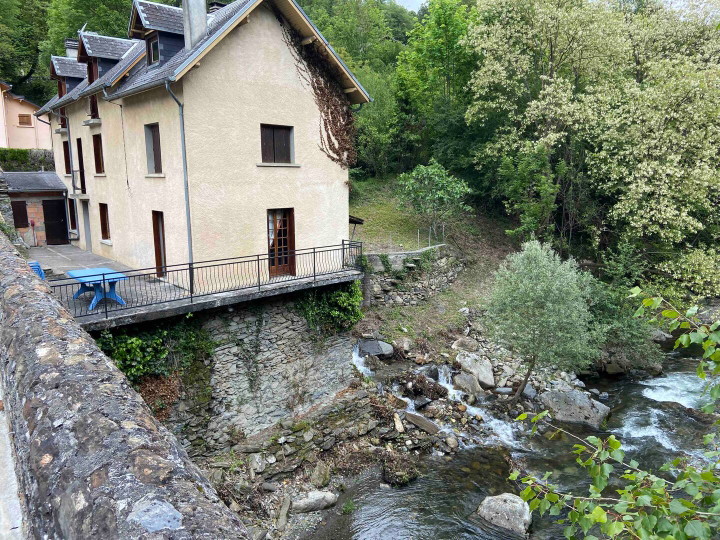 Prés De Luchon, Maison Rénovée - Pirineos