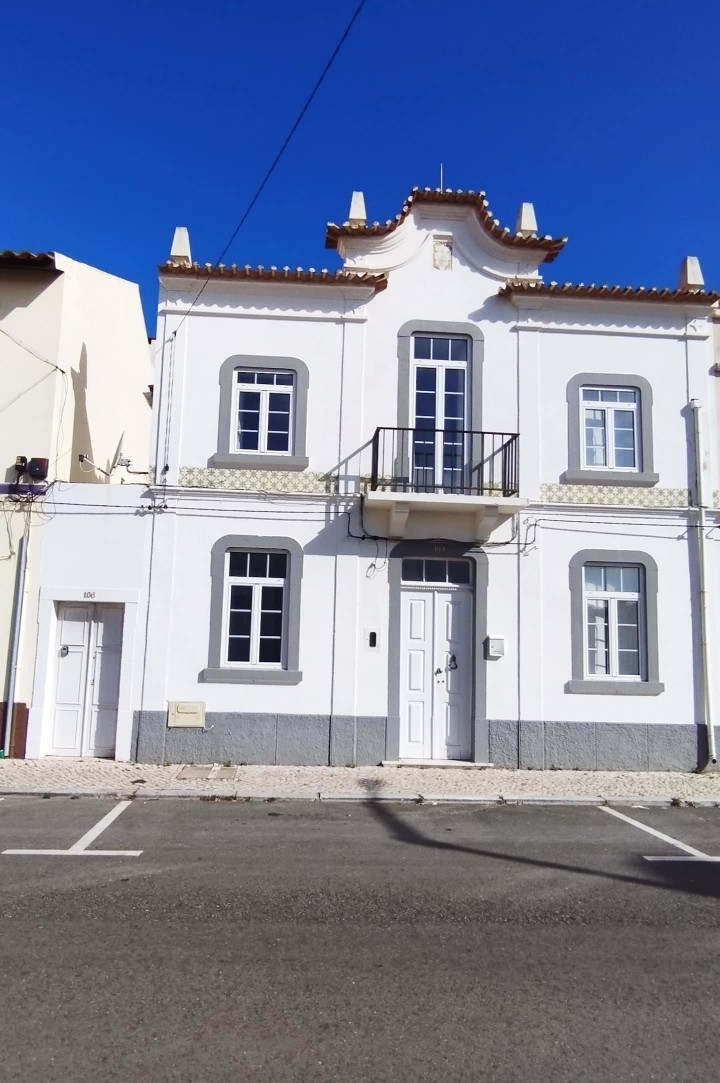 La Maison D'alinès - Figueira da Foz