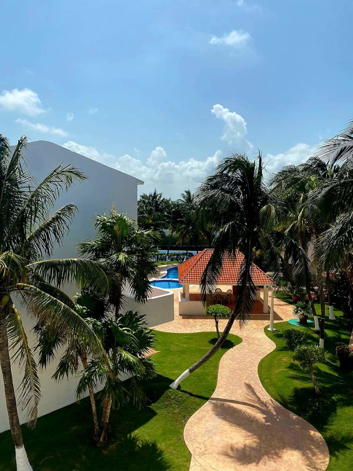 Beautiful Condo Steps From The Beach. - Cancún