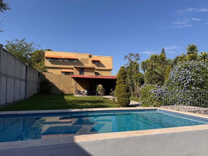 Finca Con Alberca Para Grupos Grandes | Jiutepec - Jiutepec