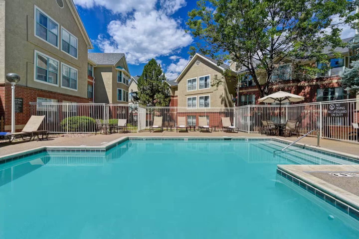 Near Chautauqua Park | Free Breakfast & Parking - Boulder, CO