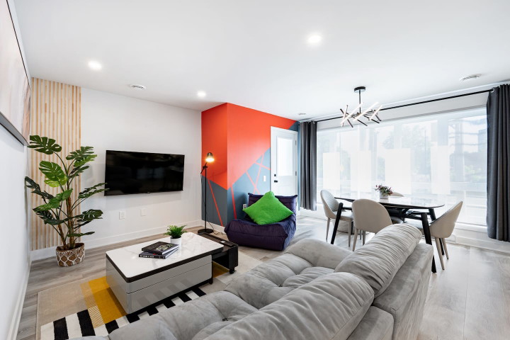 Parking Intérieur Gratuit, Appartement Confortable, Emplacement Privilégié - Longueuil