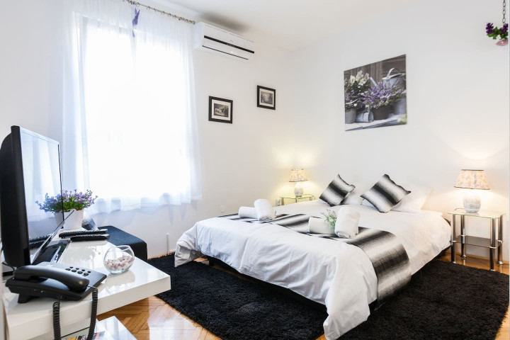 Bagi Main Street Apartment For Two - Bibinje