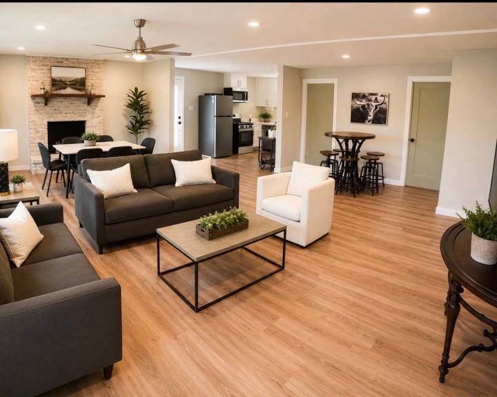 Retreat On The Hill W/1 King Bed And 2 Queen Beds - Cedar Hill, TX