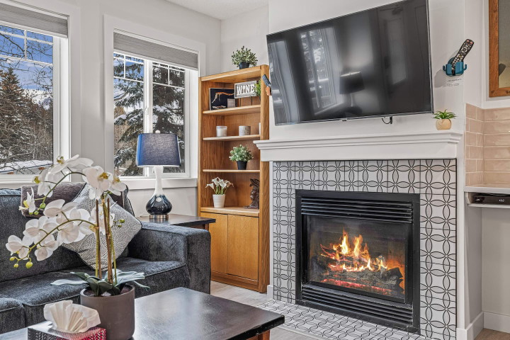 Banff Gate/mtn Views/2br 4 Beds 1.5bt/ac/renod - Banff