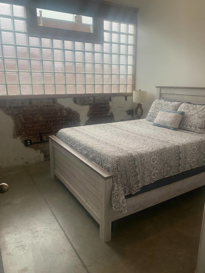 Comfort + Convenience - Downtown @ Armory Lofts - Bowling Green, KY