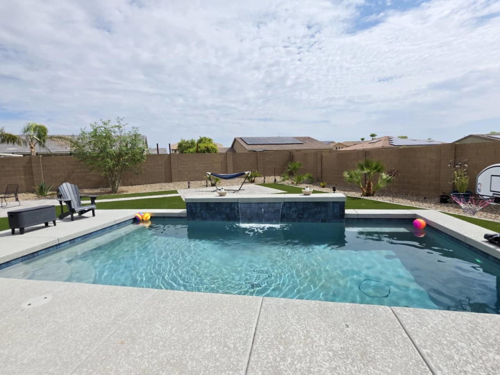 Grande Royale 
<Heated Saltwater Pool> - Casa Grande, AZ