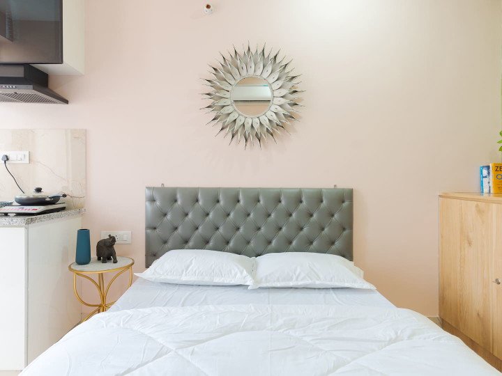 Mini Studio-101, Patrika Gate - Jaipur