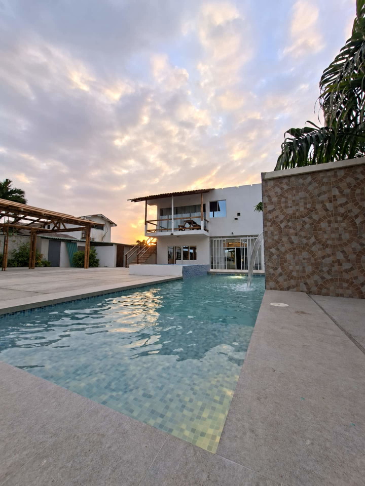 Suite Oceano Beachfront With Pool - Santa Elena