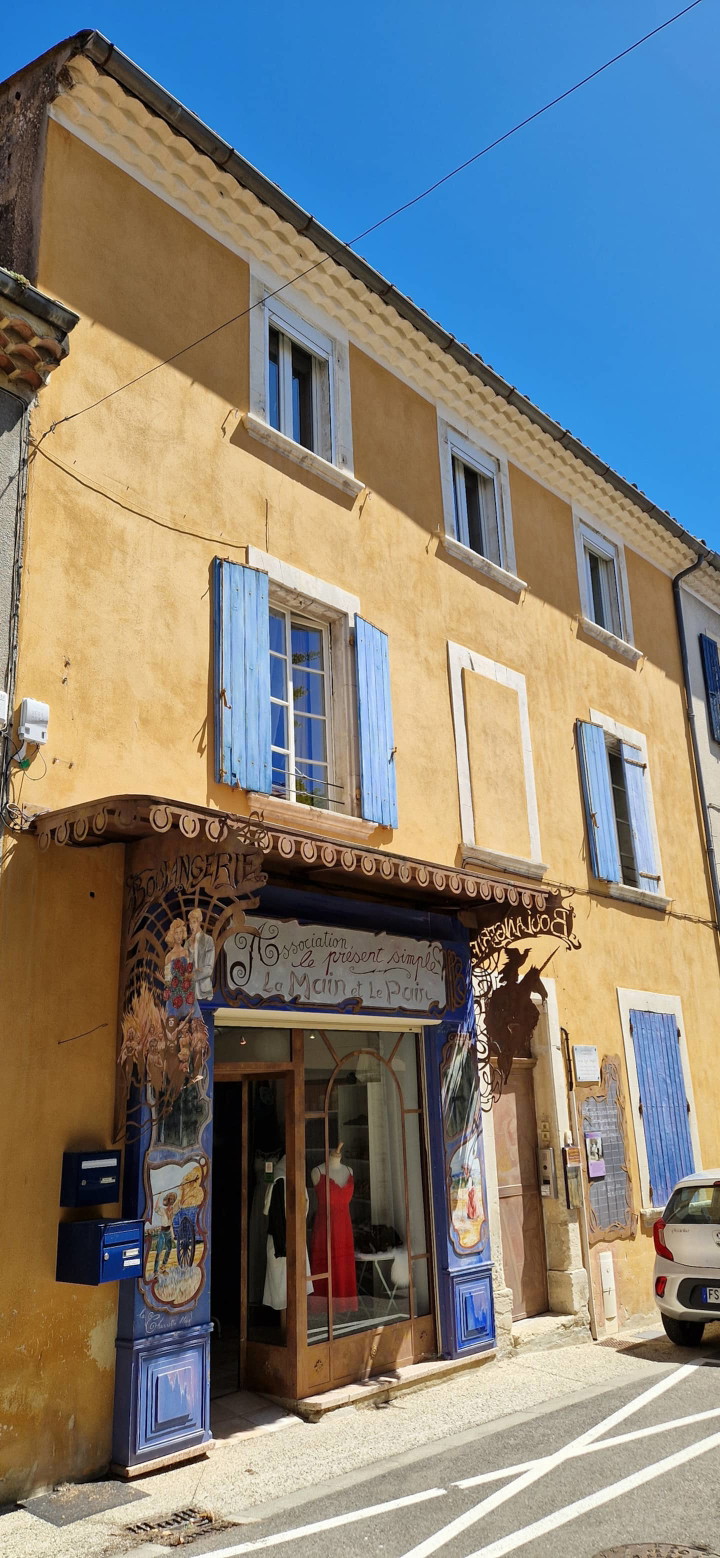 Appartement De Charme Dans Un Lieu Historique - Nyons