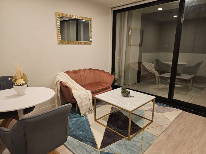Urban Haven: Sauna, Pool & Patio - Auckland