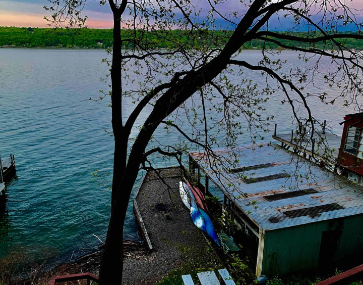 Beautiful Cayuga Lakehouse - Ithaca, NY