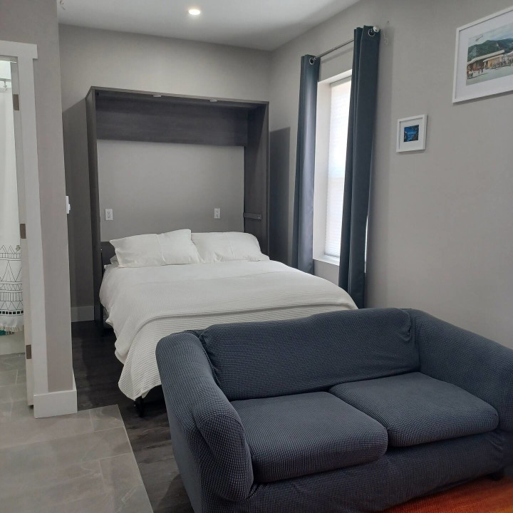 Raspberry Lodge Upstairs Road - Castlegar