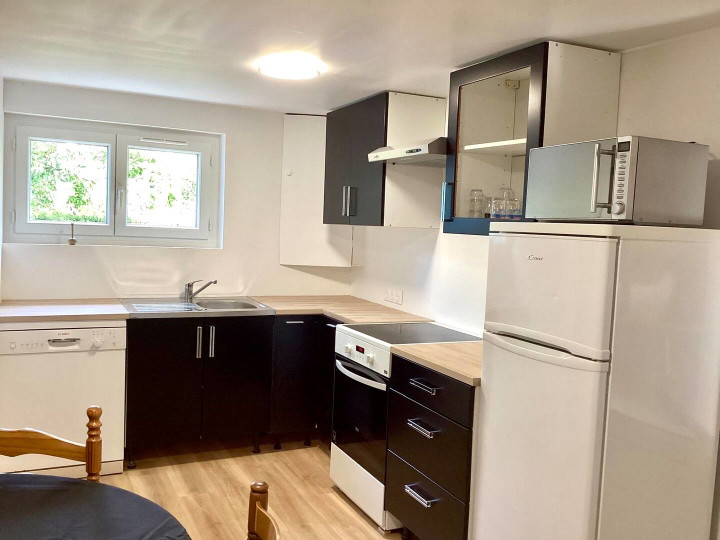 Appartement 2 Chambres Calme Et Refait à Neuf - La Roche-sur-Yon