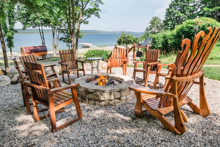 Lake House; Lakefront, Boat/sauna Rental, Hot Tub! - Boyne City, MI