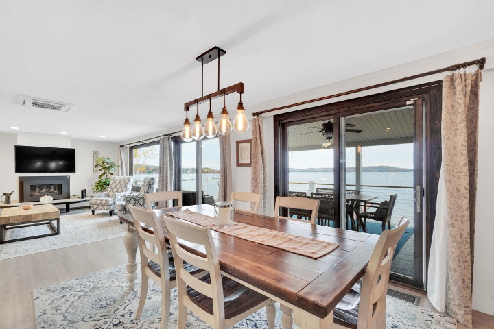 Bay House, West Lakeshore Drive - Burlington, VT