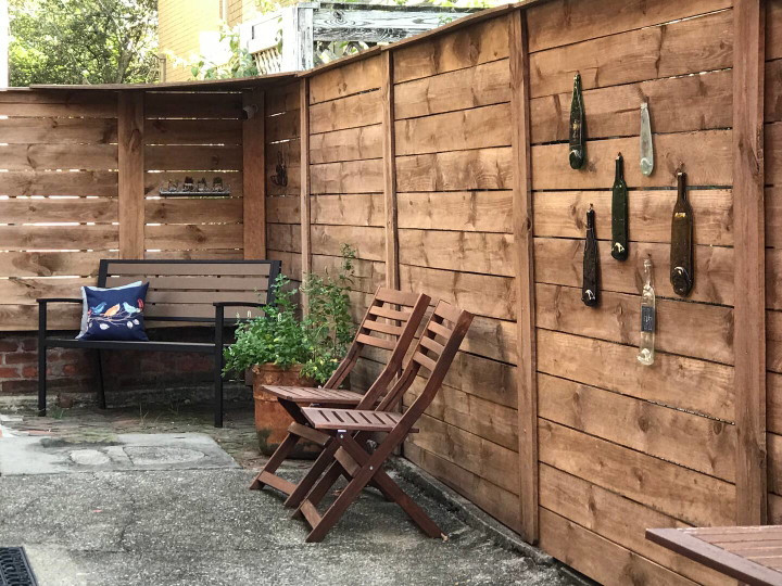 The Slanted House - Retro Vibes & Cozy Comforts! - Cincinnati, OH