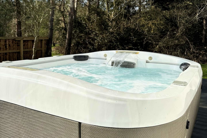 Bungalow With Hot Tub Near Bicester Village - Oxford