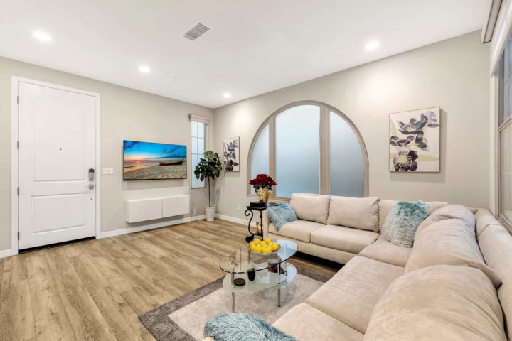 Dream Vacation In Irvine /Great Park Starts Here - Lake Forest, CA