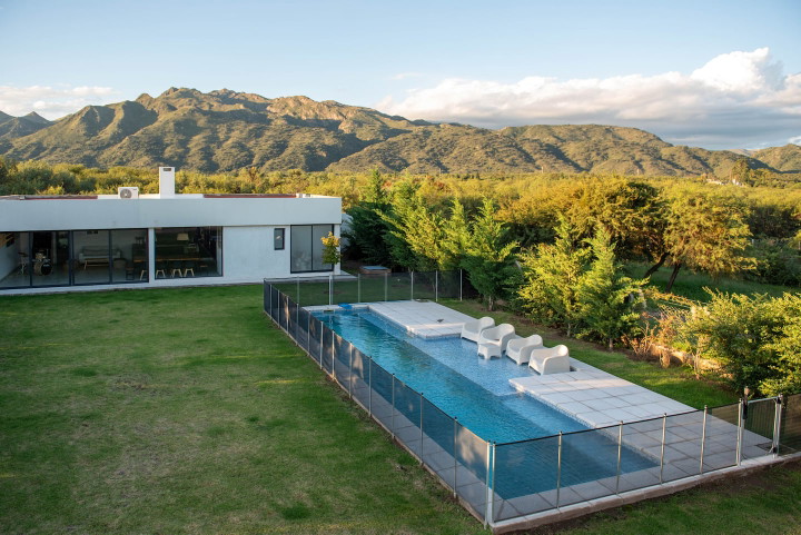 The House At The Back - Argentina