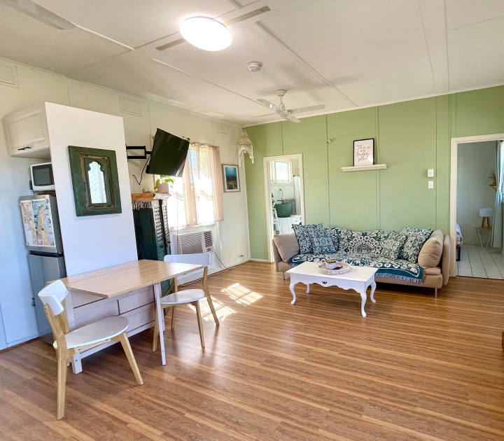 Tiny Home - A Quaint 1 Bedroom - Exmouth