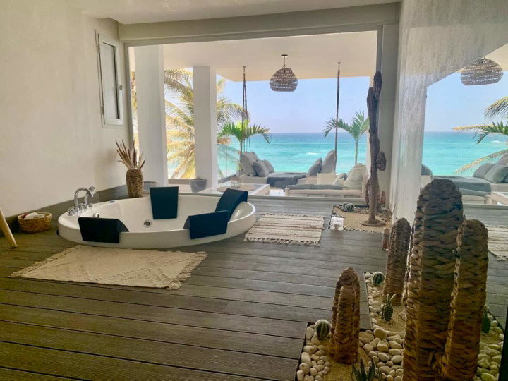 Waterfront Jacuzzi Apartment - Dakar