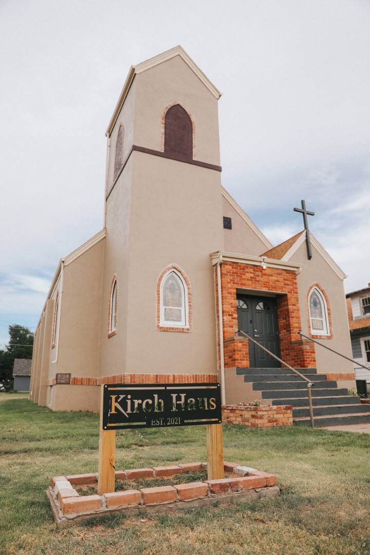 Church,  In Christmas City Of The High Plains - Kansas (State)