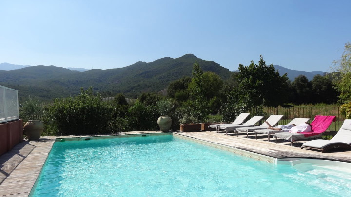 Beautiful 4-star Villa With Heated Pool - Aléria