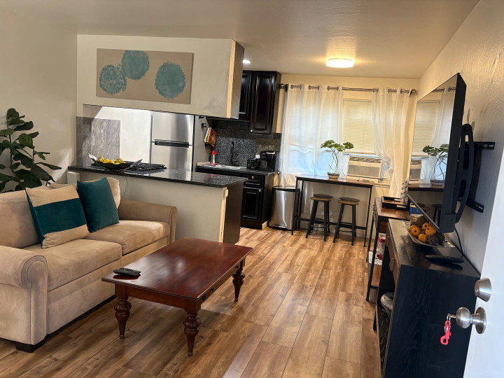 Cozy Stay Near Apple & Shopping - 森尼韋爾