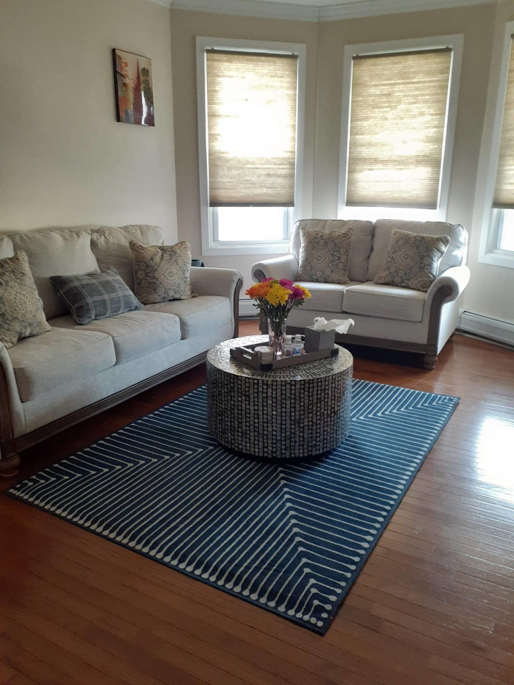 Apt With Utilities, Wifi, A Compact Parking Space, & On-site Laundry Near Nyc! - Bayonne, NJ