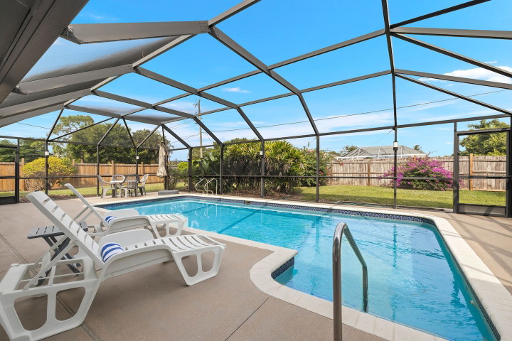 Mcgregors Gem Heated Pool 3br/2ba River District - Fort Myers, FL