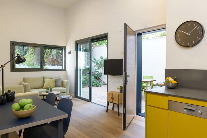 Rare Family Oasis: Private Garden On Sheinkin St. - Tel Aviv-Jaffa