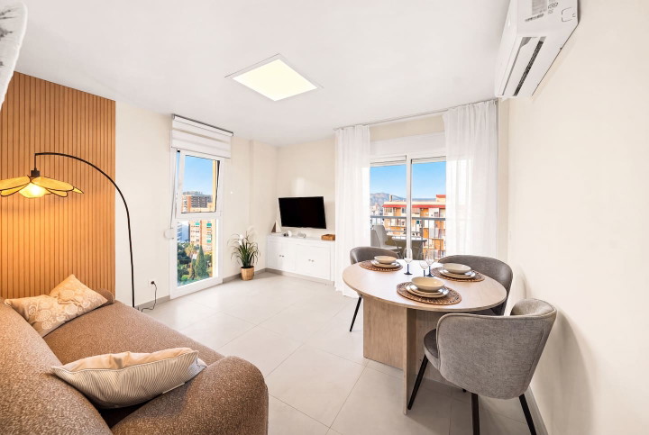Apartamento En Centro De Benalmadena Todo Cerca - Benalmádena