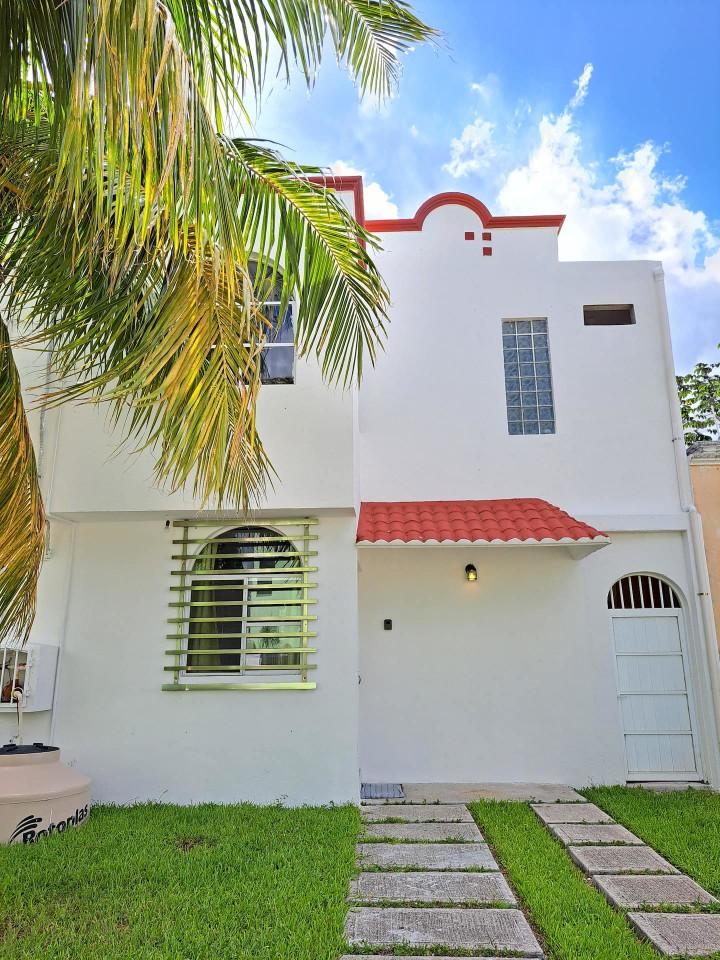 House 7 Minutes From The Beach/quiet Place. - Cozumel