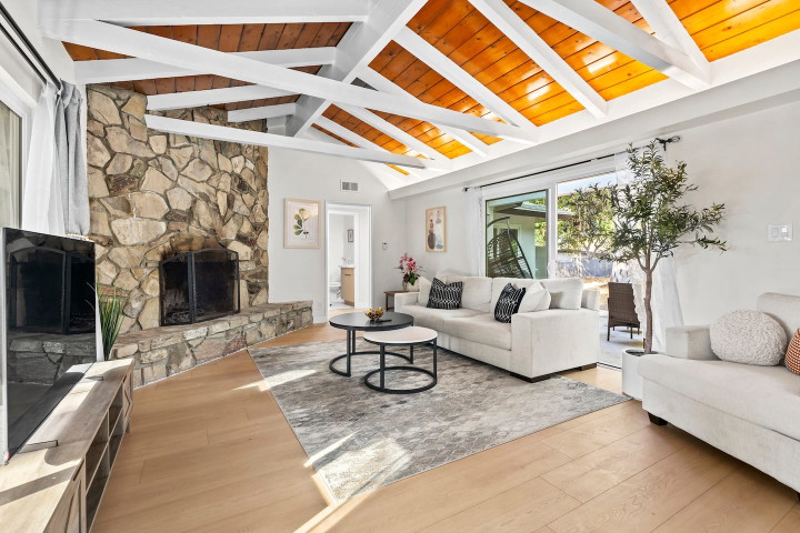 The Oak Seaside Retreat | 3b3b Designer Greenery - Rancho Palos Verdes, CA
